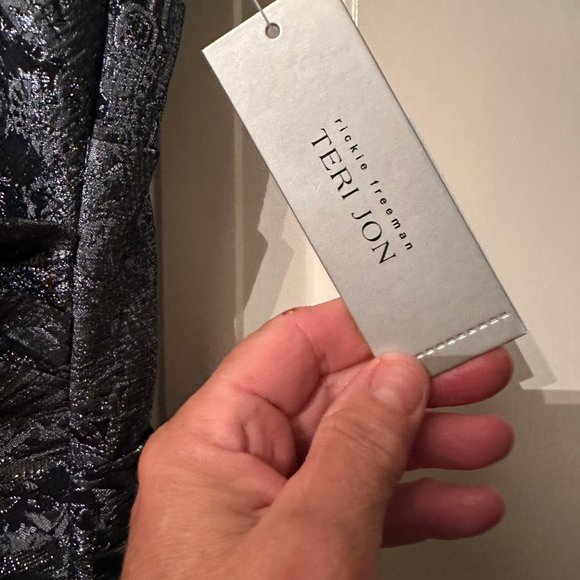 Teri Jon | Dresses | Teri Jon Stretch Metallic Jacquard Off The ...